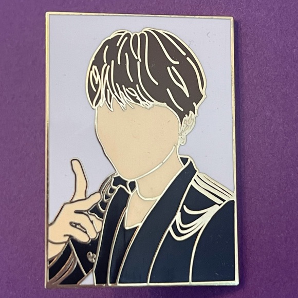 Accessories | Enamel Portrait Style Pin Of Faceless Bts Member Suga Or ...